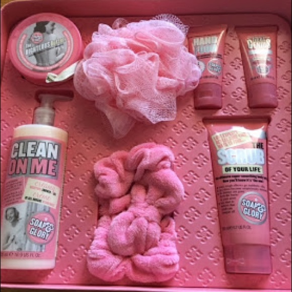 soap and glory | Makeup | Soap And Glory Pink Big Gift Set | Poshmark